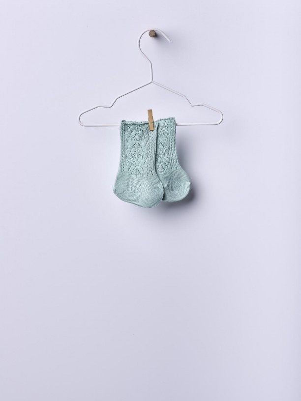 Booties knitted in organic cotton | ROMANTIC SPRING DAY - V25.02345A.06 ...